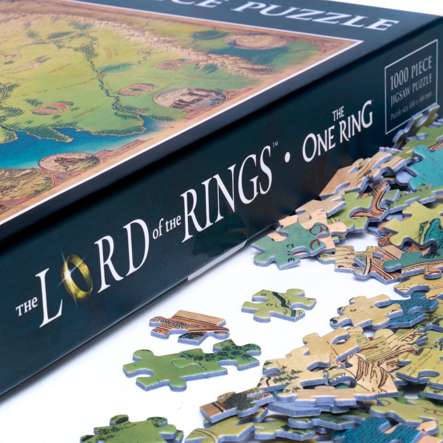The One Ring: Map of Eriador Jigsaw Puzzle - THAMES & KOSMOS